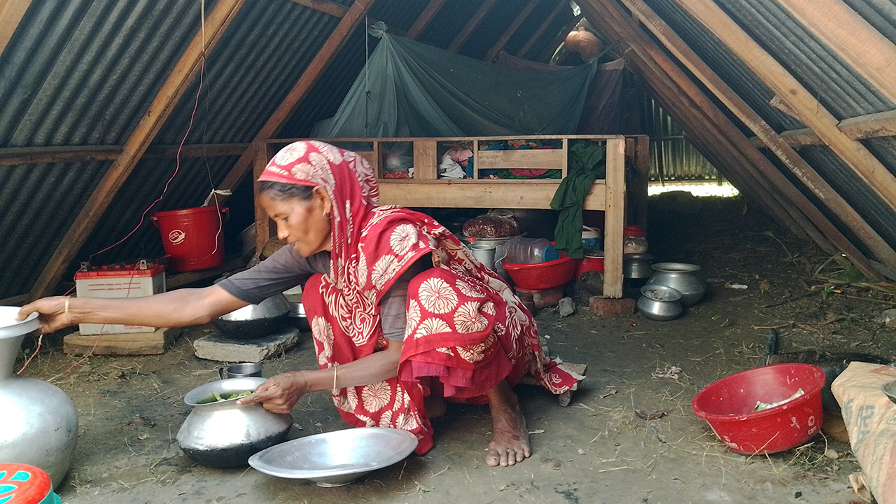 কুড়িগ্রামে বেড়েছে নদী ভাঙন, সব হারিয়ে নিঃস্ব নদী তীরবর্তী মানুষ